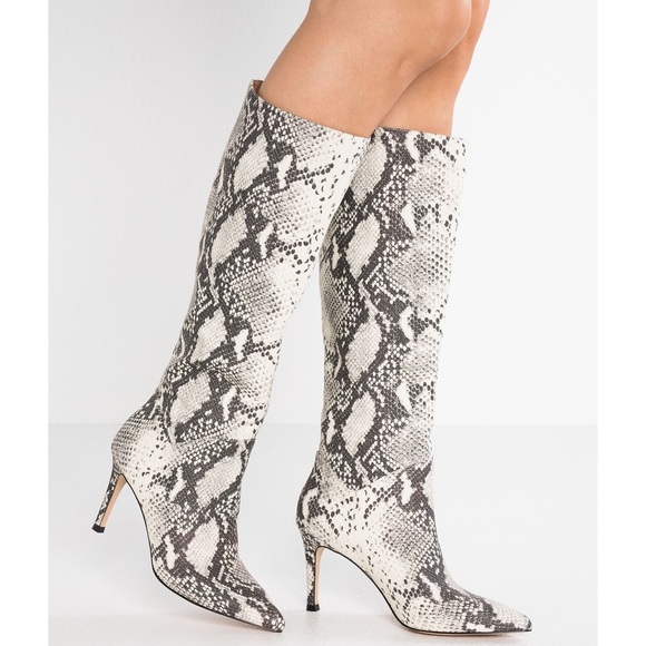 Steve Madden | Shoes | Steve Madden Kinga Snake Skin Boot New 34 | Poshmark